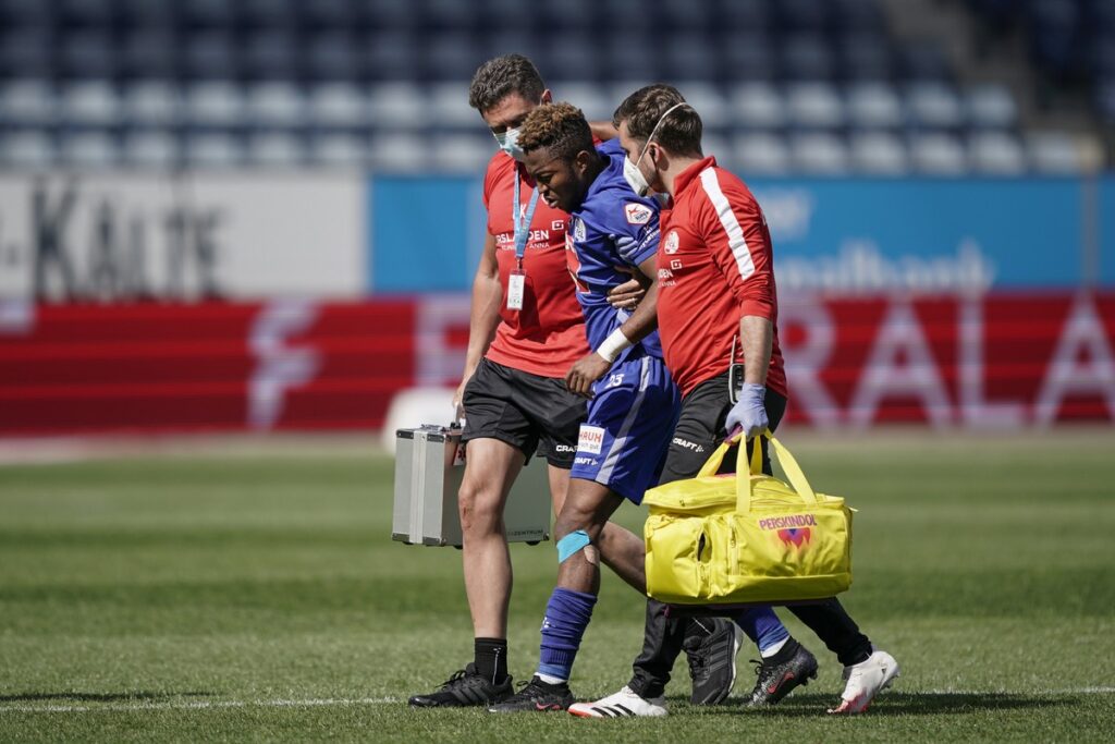 FCL: Samuel Alabi mit schwerer Knieverletzung